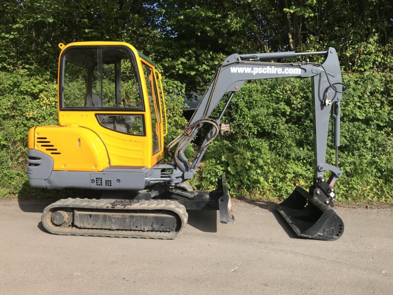 2.8 Ton Mini Digger - PSC Hire
